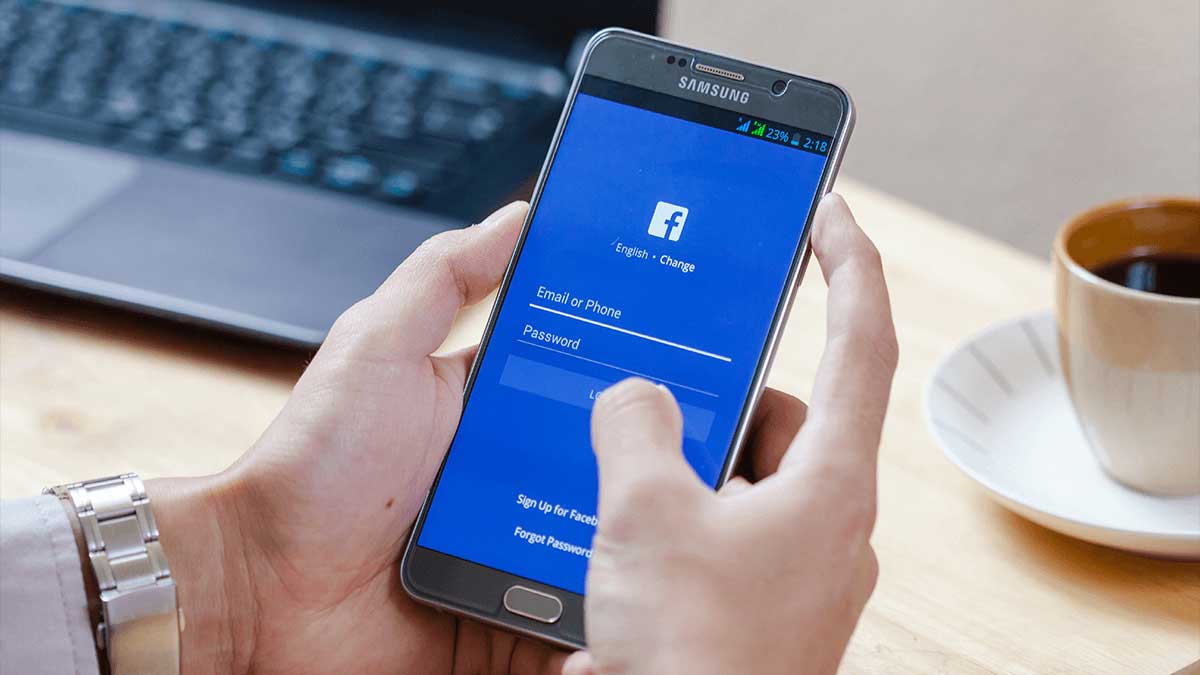 Facebook bug wrongly deleted authentic coronavirus news – Inside Telecom